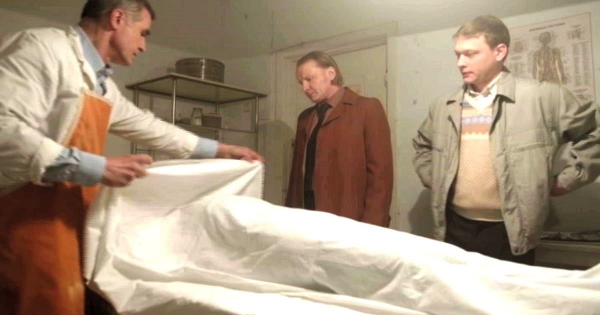 Вещдок. Особый случай. Преступник поневоле: Жилетка для слез (эфир от ...